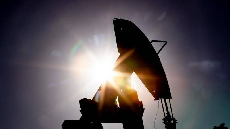 Oil-up-1percent-after-China-says-open-to-talks-with-US - baha.com